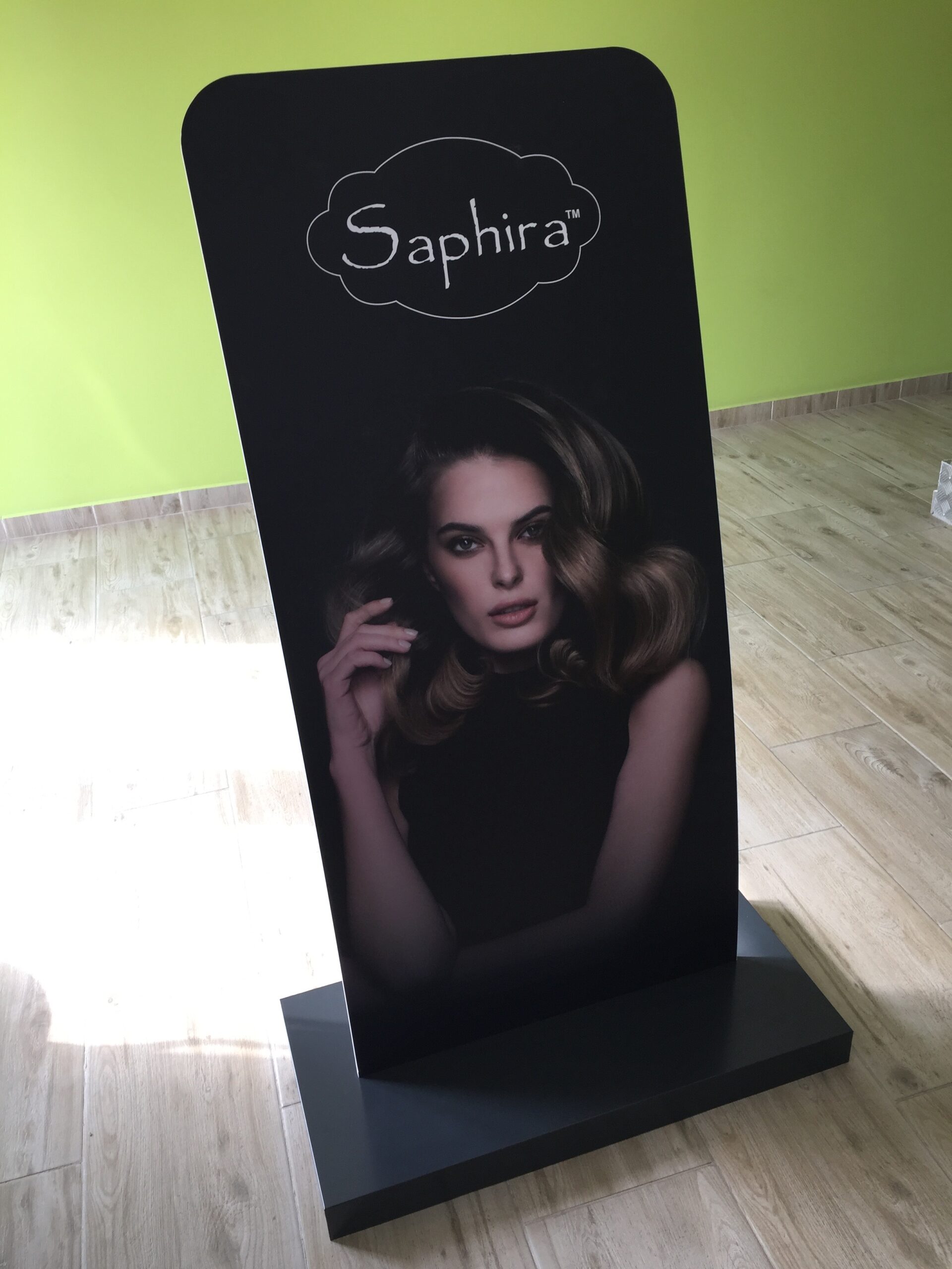 Producator De Totem Publicitar Luminos - Fabrica De Reclame